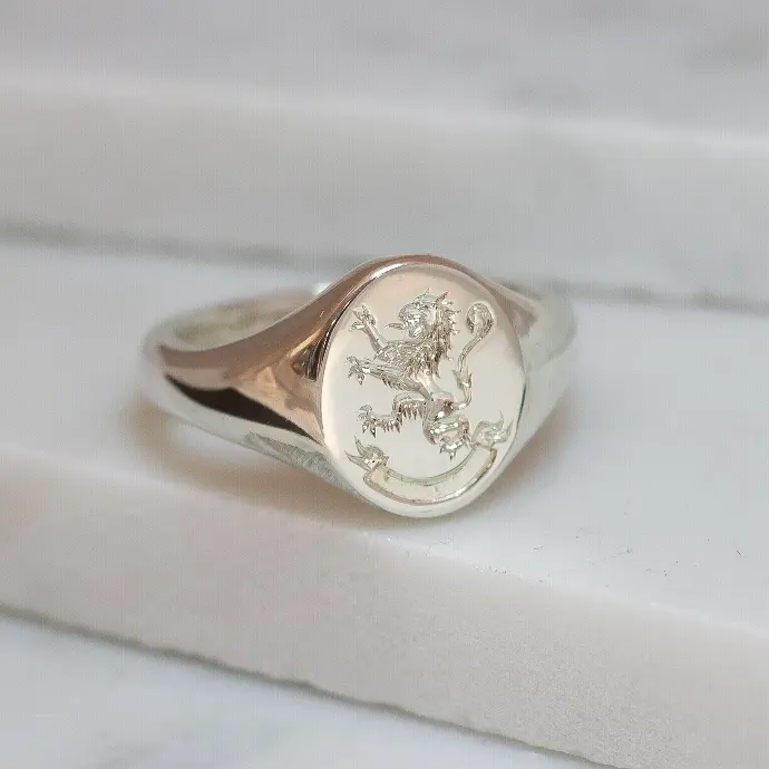 Oval Signet Ring with carved family crest | Mirai Jewellery